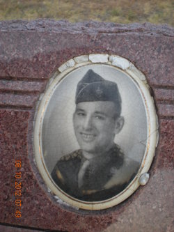 Alton R. HUGHES | Airborne