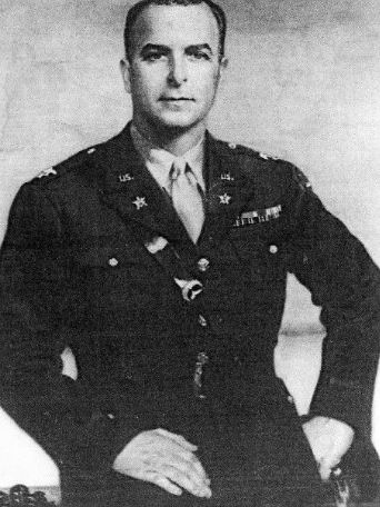 Charles B. KING | Airborne